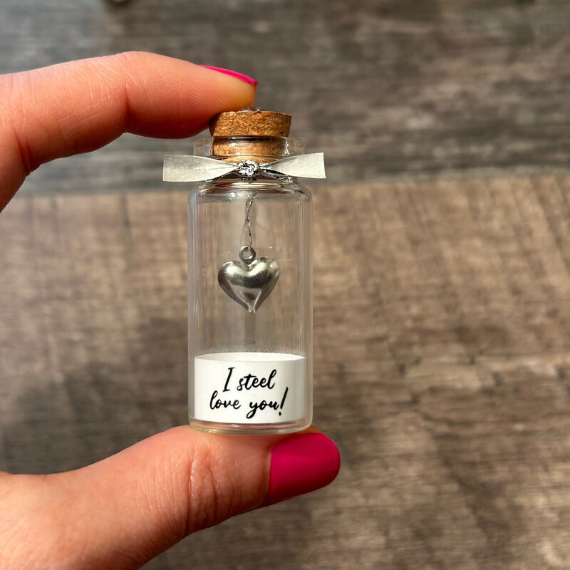 Steel Gifts - 60+ Gift Ideas for 2025