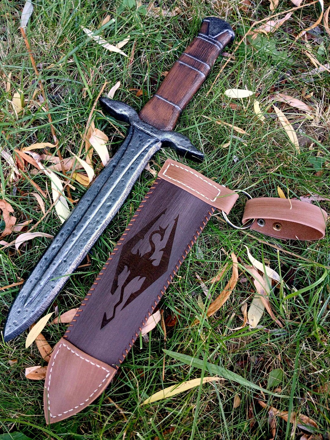 Skyrim Iron Dagger V2.0 Cosplay Prop | 3D Printed, Strengthened ...