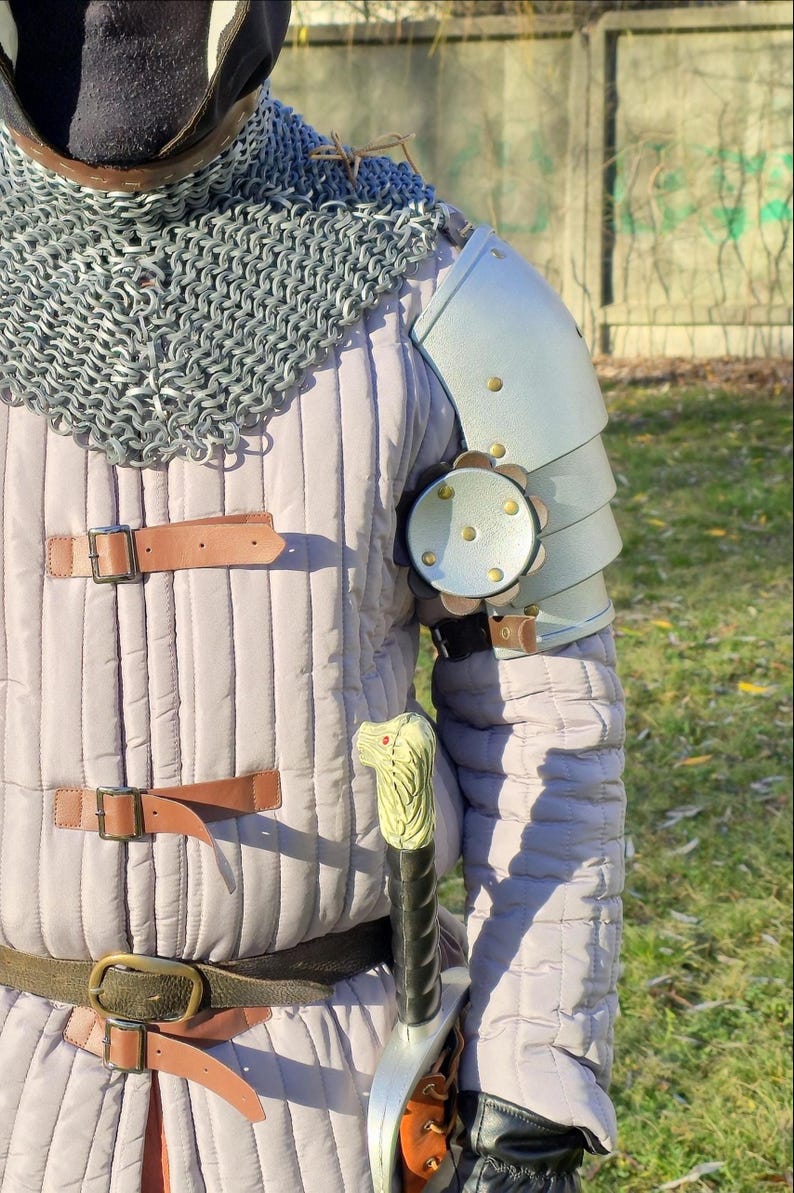 Medieval Articulated Shoulder Armor Pattern Type 2 | EVA Foam Cosplay ...