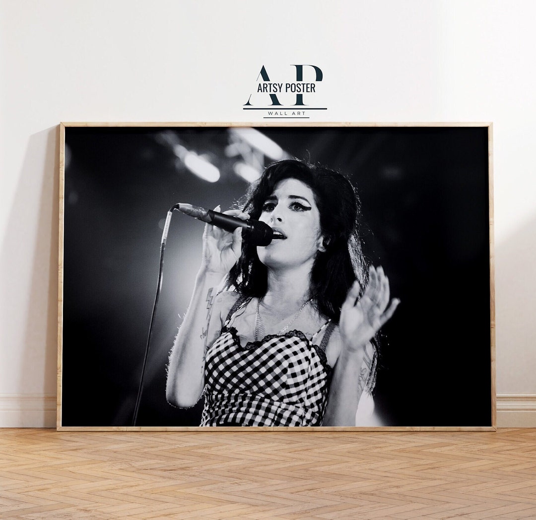 Amy Winehouse Poster, Vintage Style Wall Art, Soulful Music Decor ...