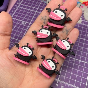 Devilitchi/devilgotchi!- 3D Printed Tamagotchi Character Charm! - Etsy