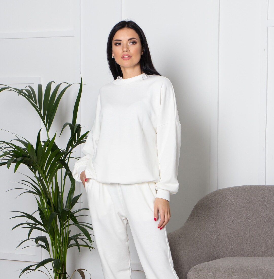 White Milk Suit,oversize,two Piece Set,sweatshirt and Pants,cotton ...