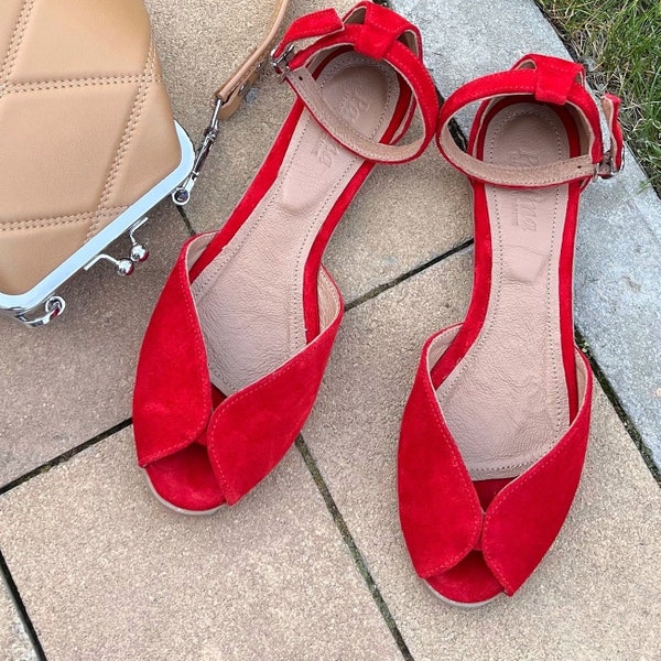 Red Sandals - Etsy