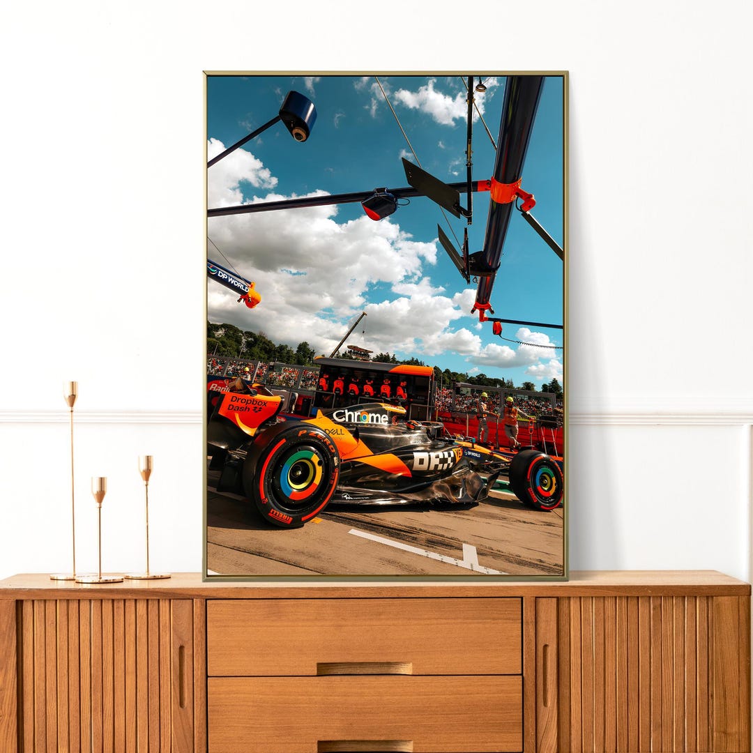 Mclaren F1 Racing MCL39 Imola GP Pitstop, F1 Wall Art, Formula One, F1 ...