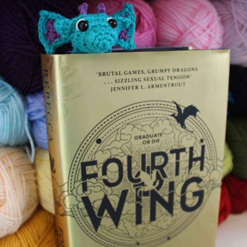 Crochet Pattern: Wing Leader Dragon Bookmark low Sew - Etsy
