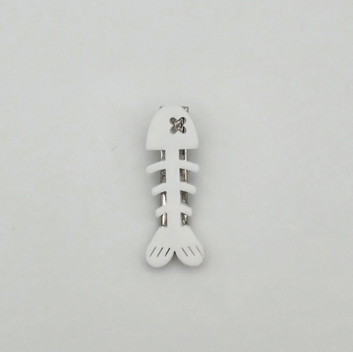 Teeny Fishbone Hair Clip