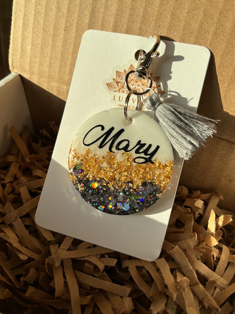 Customized Resin Keychain | Personalized Resin Keychain | Resin Art ...