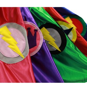 Kids Super Hero Cape Green With Lightning Bolt, Super Hero Party Favor ...