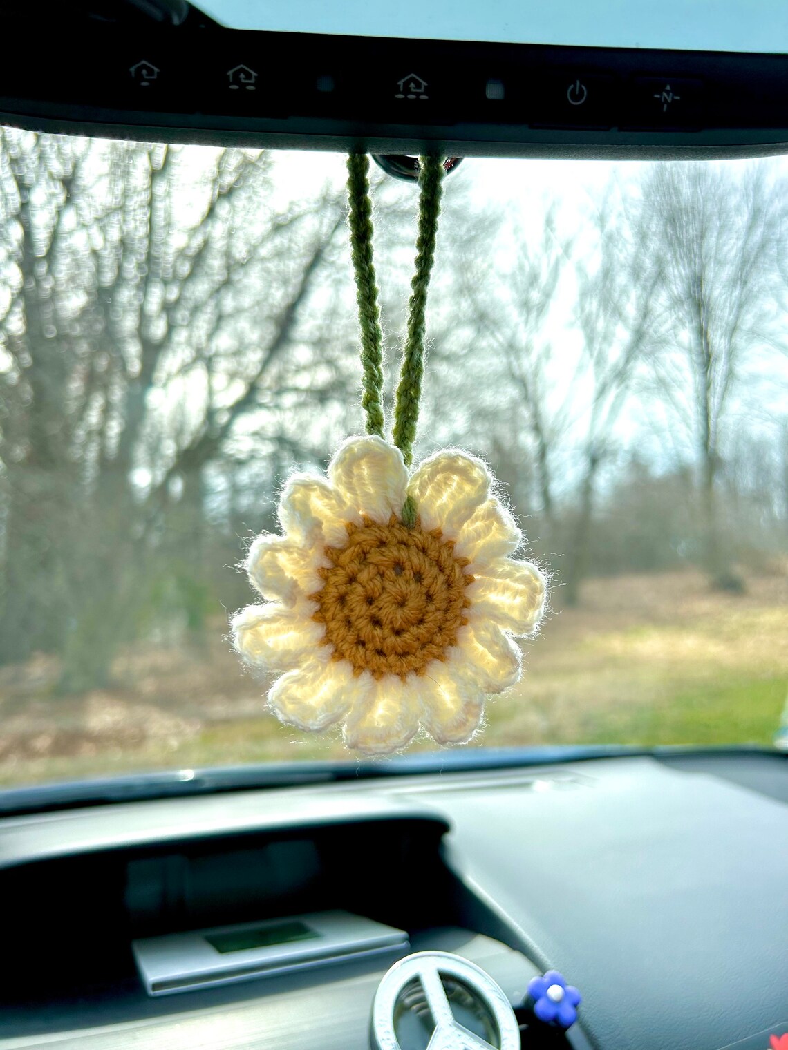 Crochet Daisy Car Hanging Key Chain - Etsy