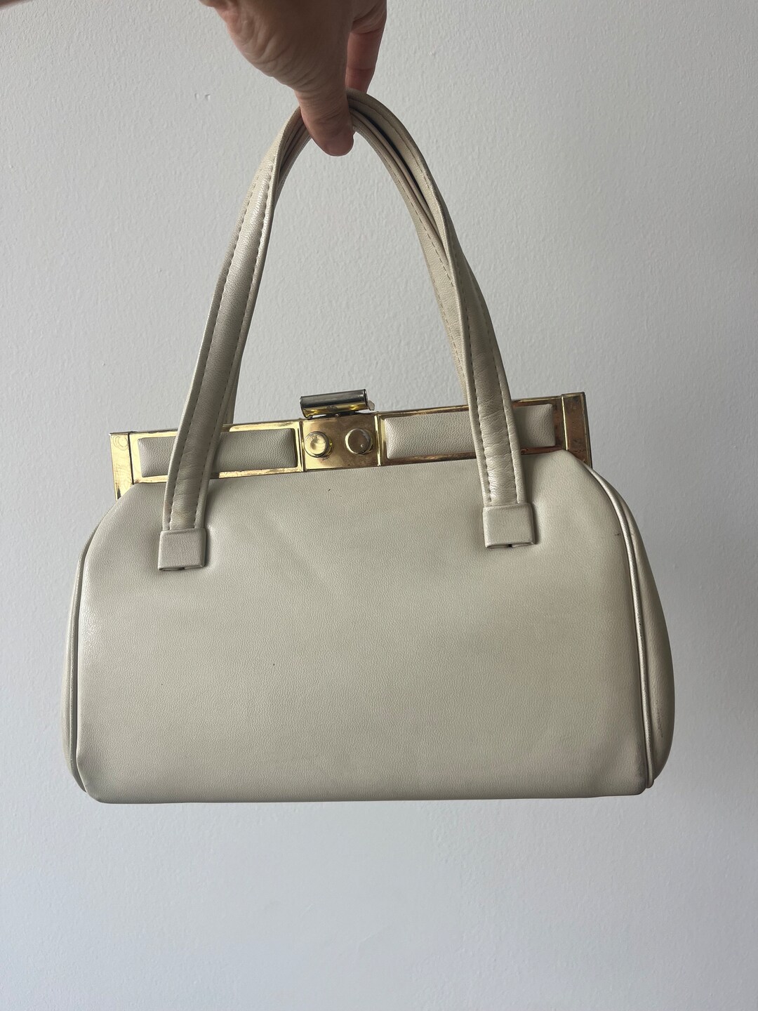 Gorgeous Creamy Soft White Leather Vintage Top Handle Handbag From the ...