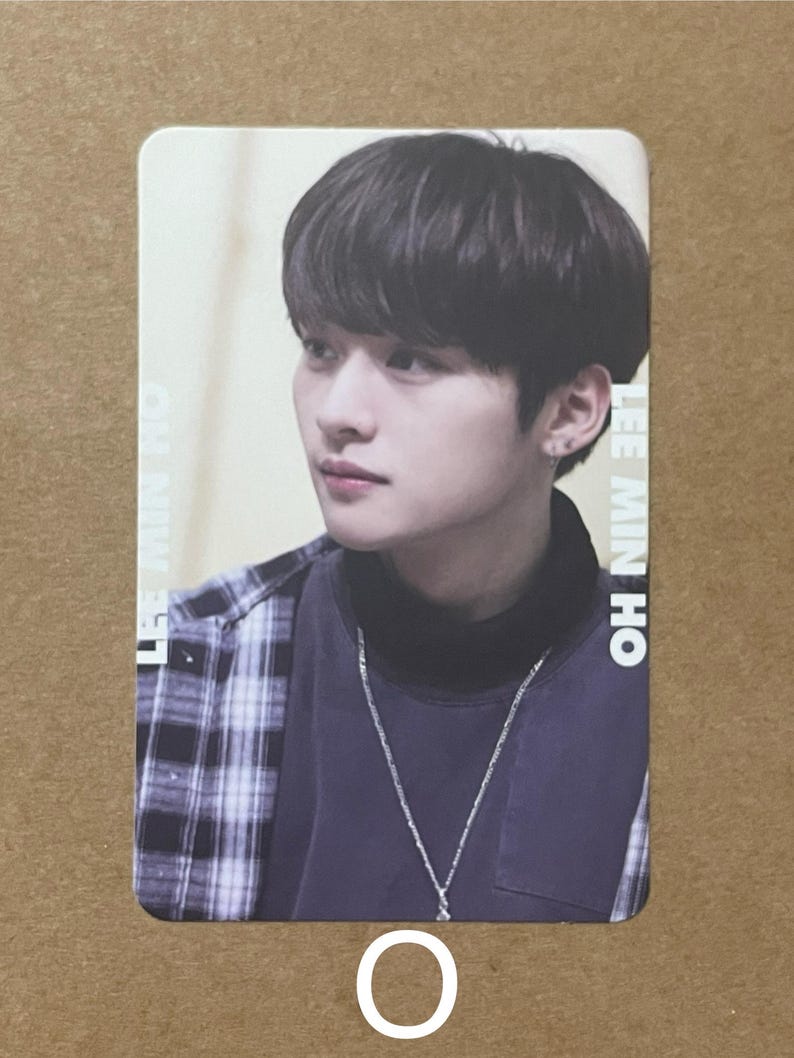 LEE KNOW PHOTOCARDS Stray Kids - Etsy