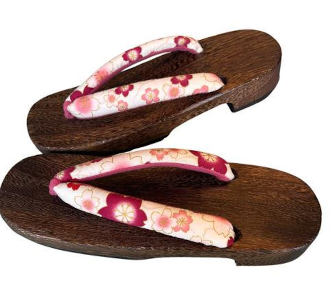 Japanese Women's Wooden Geta Sandals, Sakura, Pink & Red / Traditional ...