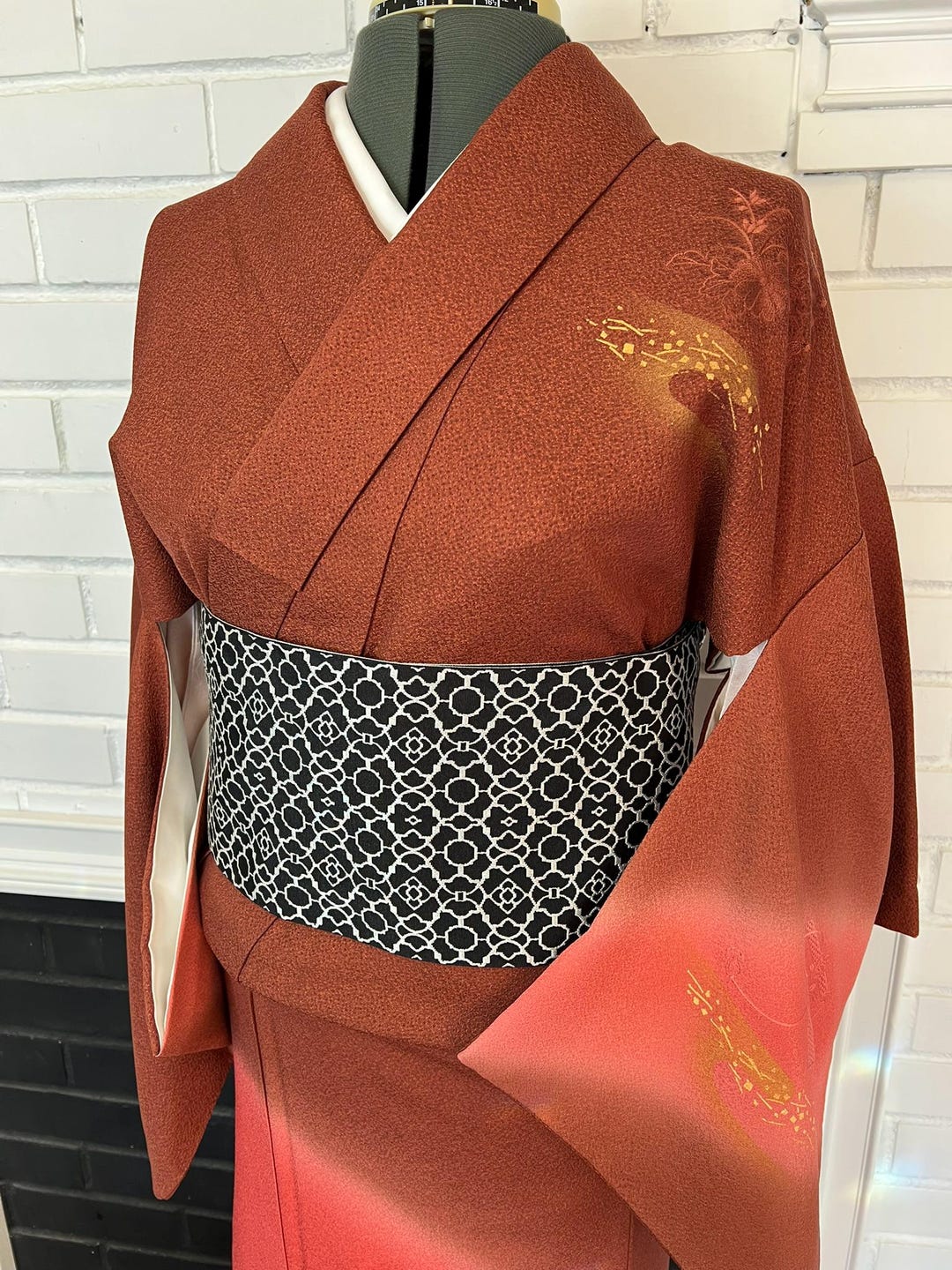 Japanese Vintage Silk Kimono – Rust Red Ombré Komon With Subtle Floral ...