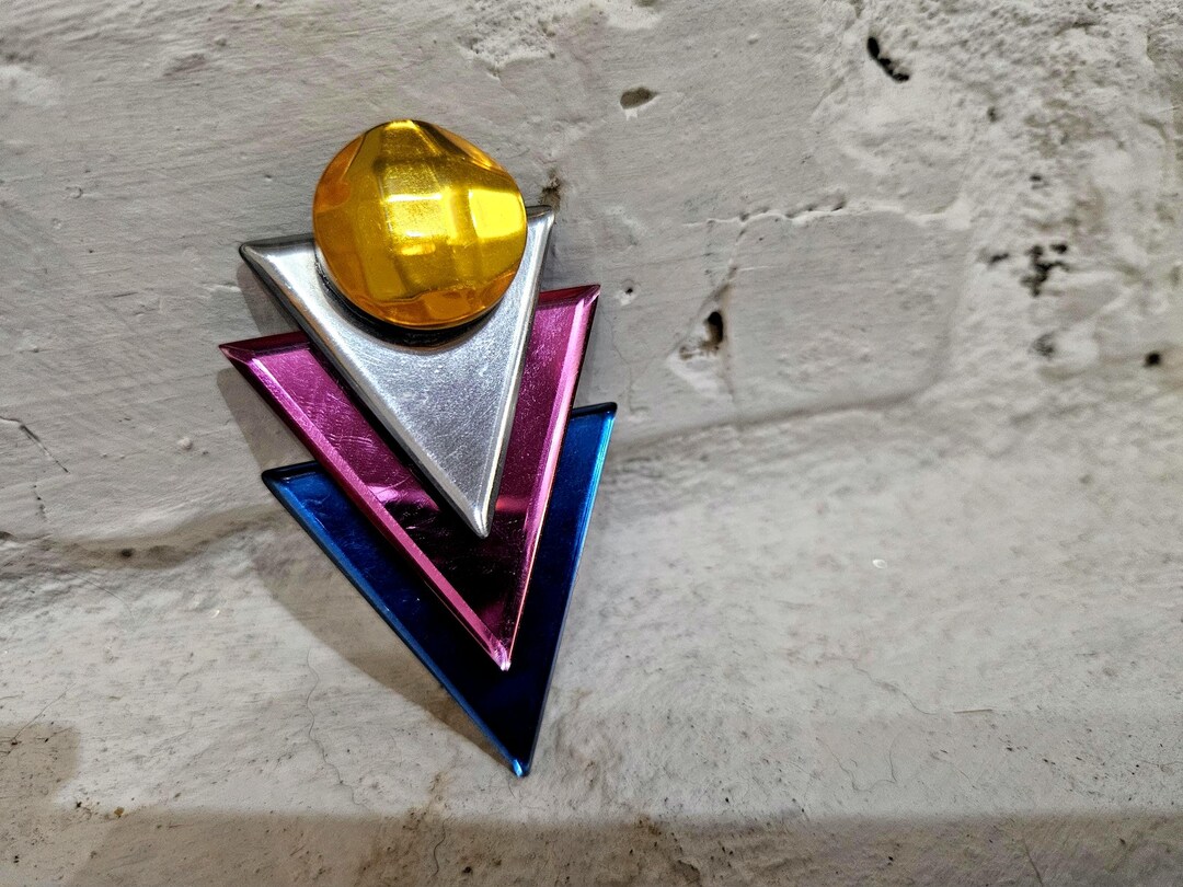 90s-tastic Pin - Etsy