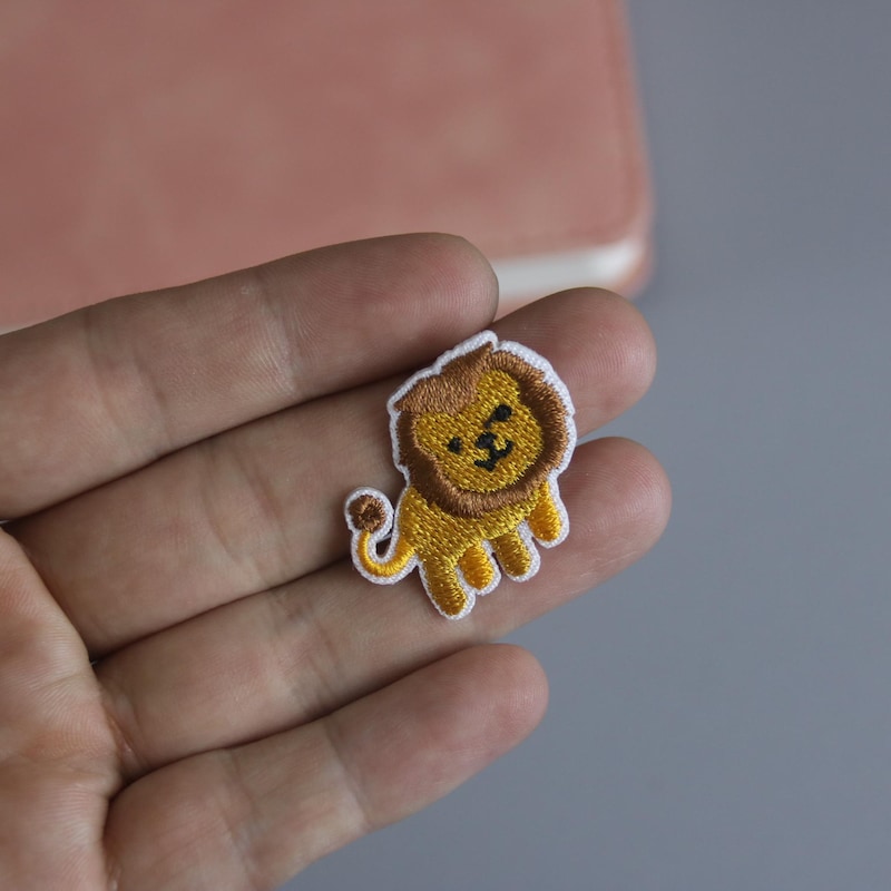 Lion Patch - Etsy