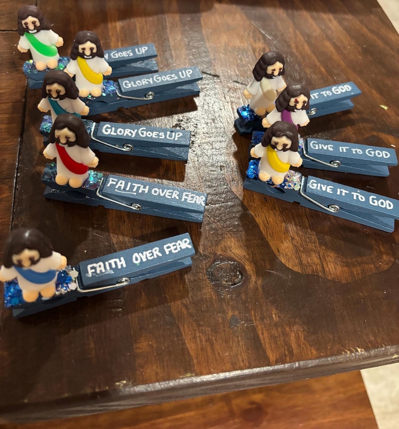 Hand Made Cheer Pins/spirit Clips. - Etsy
