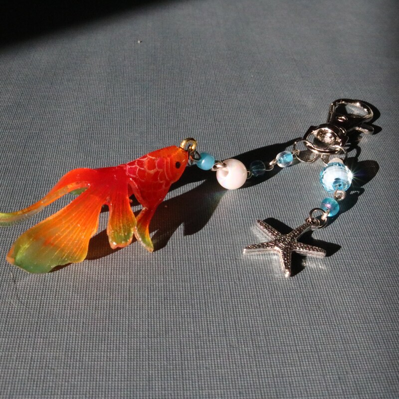 Fish Keychain - Etsy