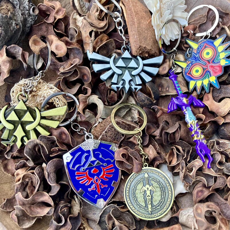 Zelda Keychain - Etsy