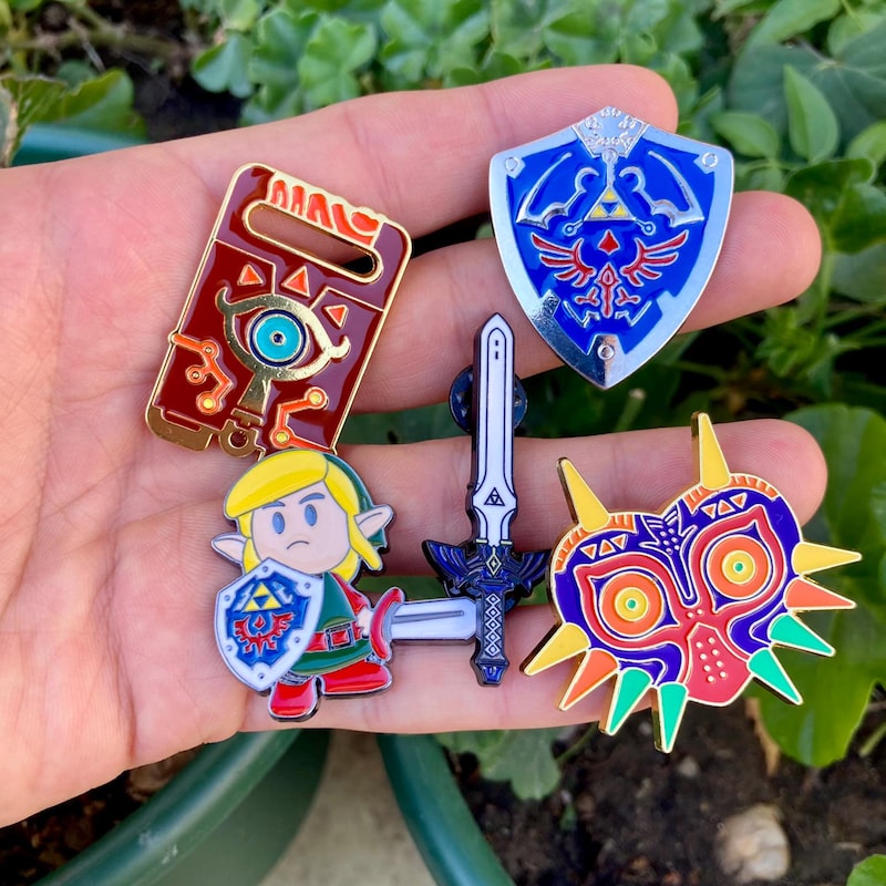 Zelda Pin - Etsy