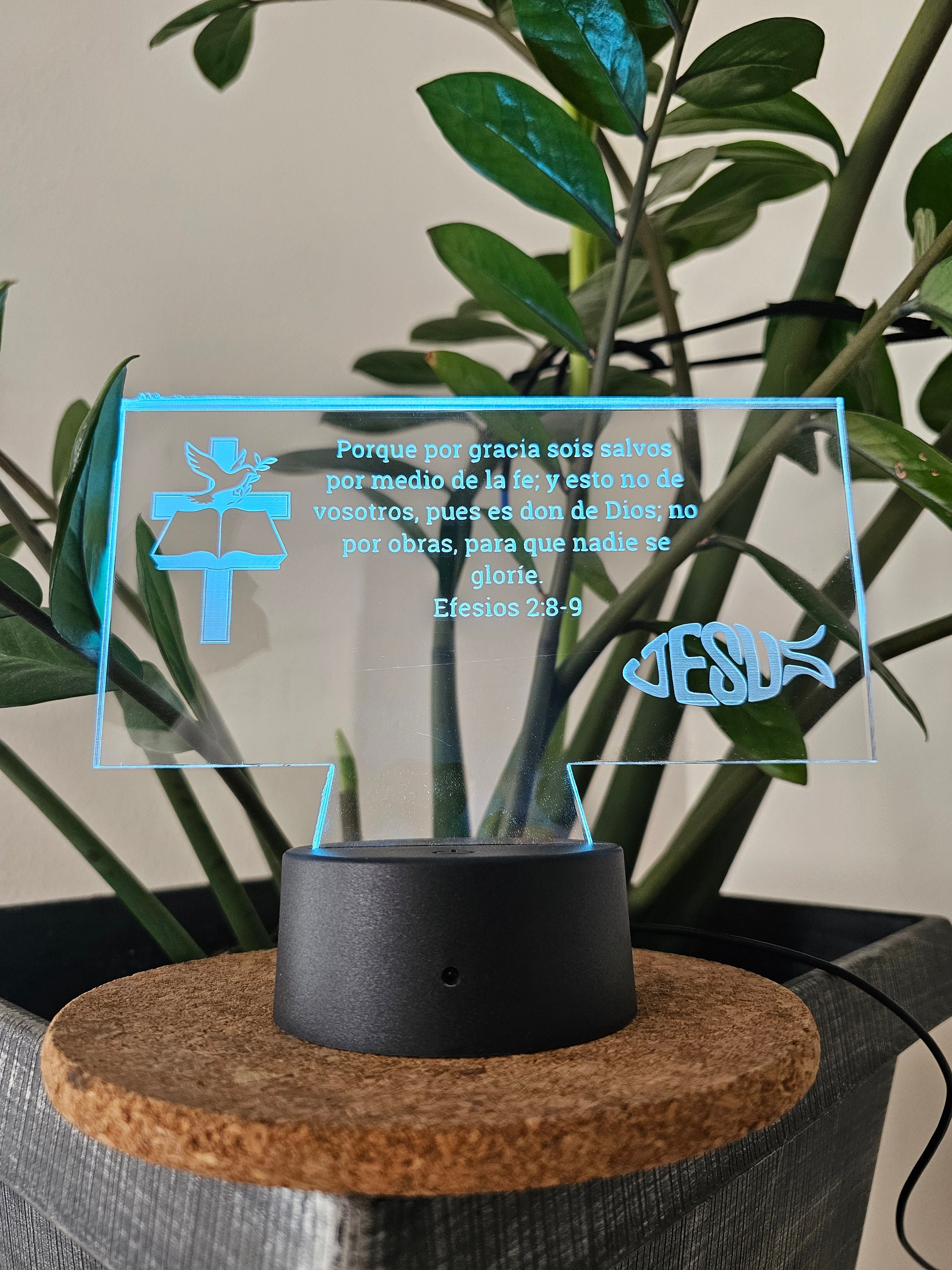 Engraved Logo With LED Base |custom for YOU| Décor for YOUR Room ...