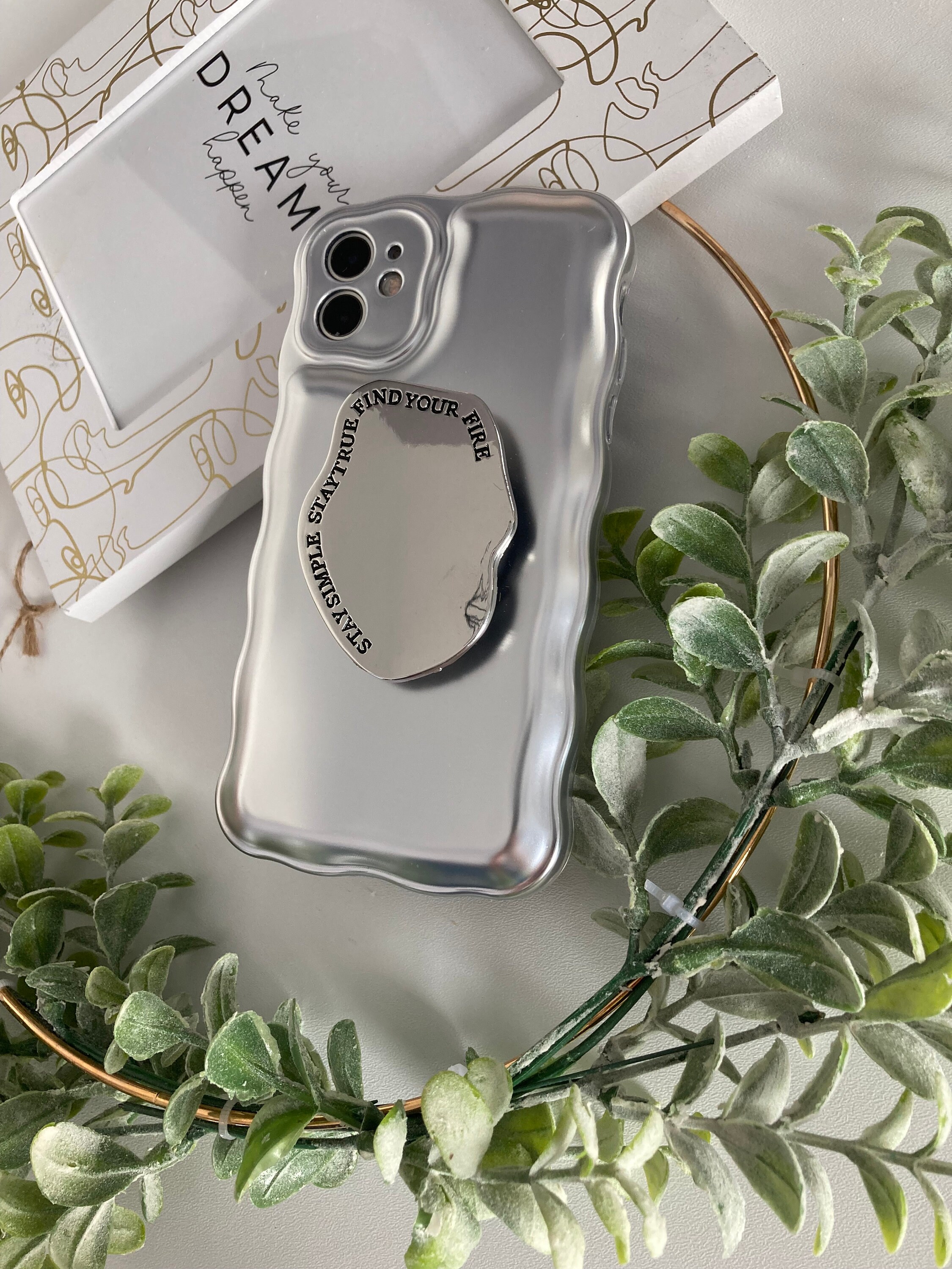 Stylish Wavy Mirror Electroplated Metal Phone With Phone Grip Holder ...