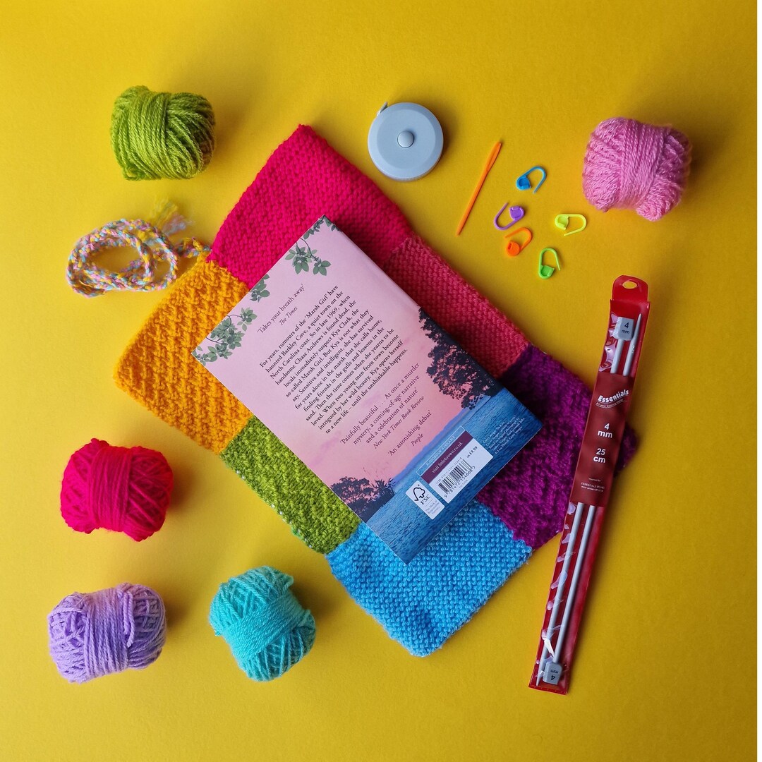 Learn to Knit Your Own Book Cover, Suitable for Left and Right Handed ...