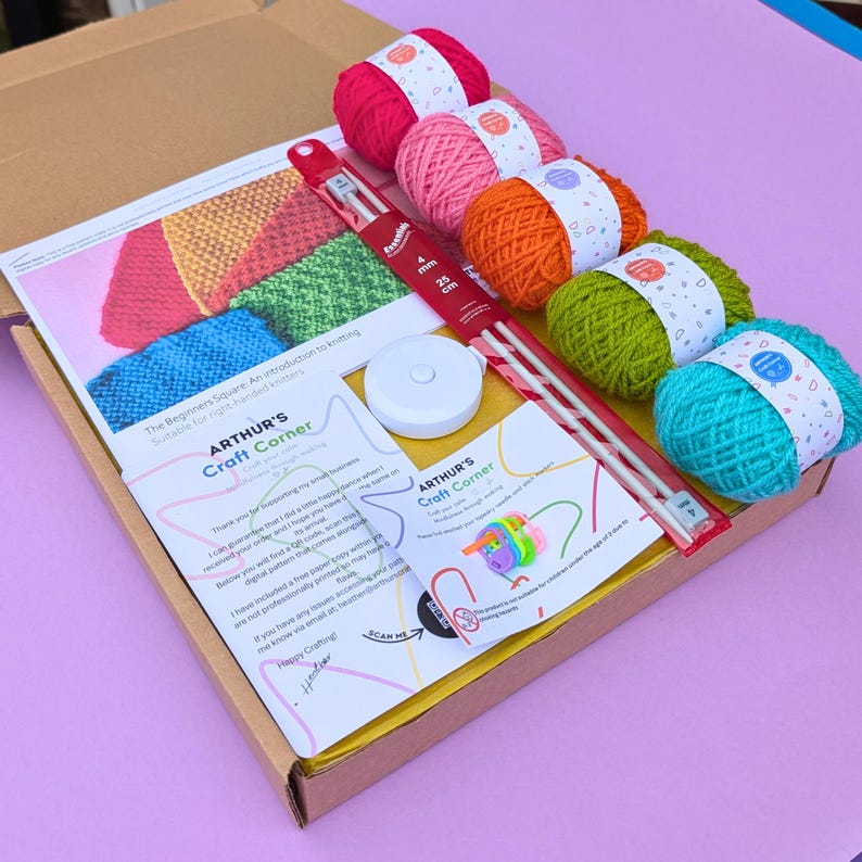 Beginner Knitting Kit: Learn to Knit, Includes Yarn & Needles and ...