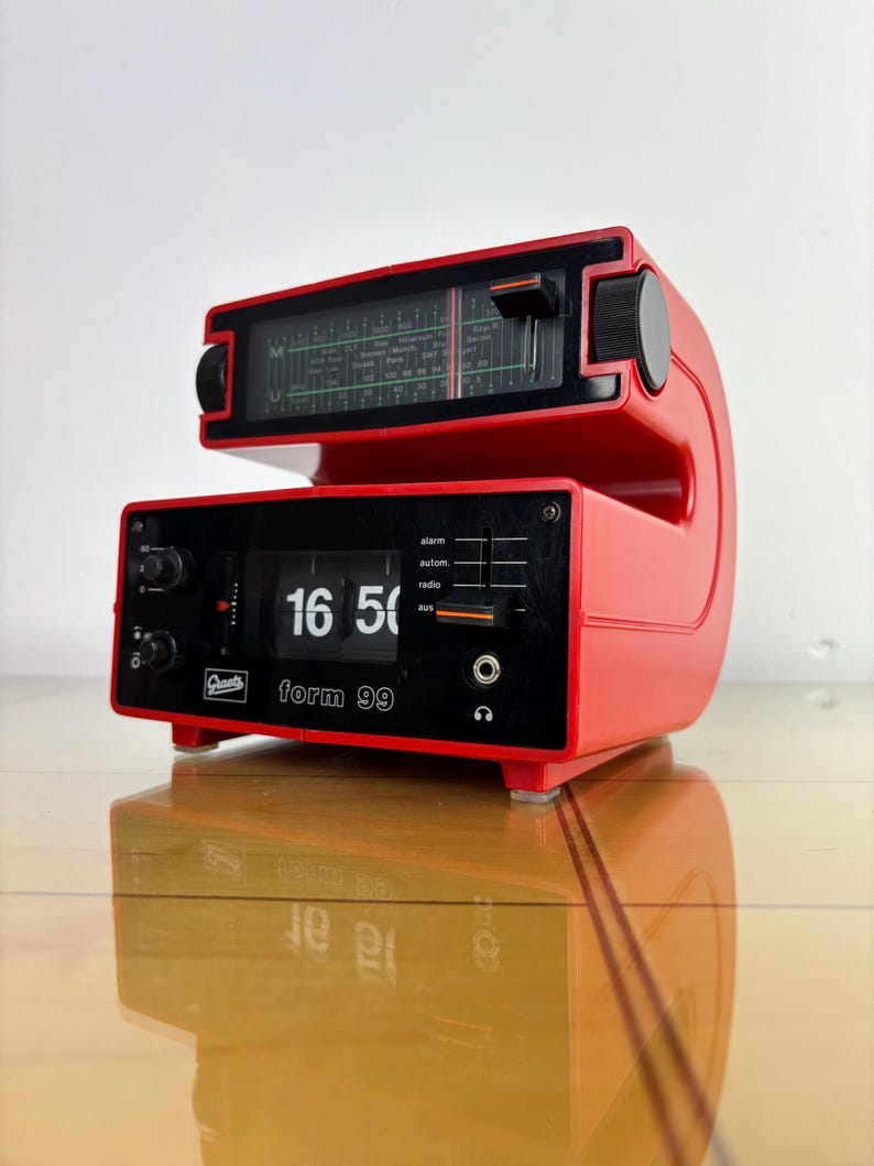 Graetz Form 99 C Radio Clock, 1970s, Space Age, Vintage Alarm Clock ...