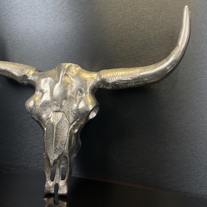 Vintage Metal Longhorn Skull Wall Decor – Western Bull Head Sculpture ...