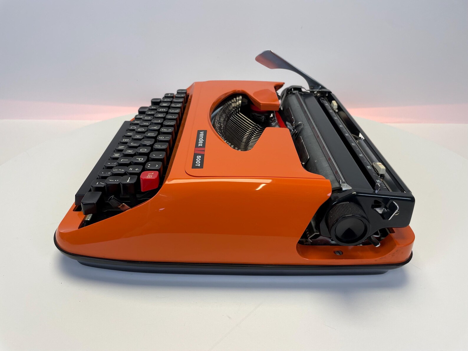 Vintage Vendex 500T QWERTY Typewriter, Functional Student Typing ...