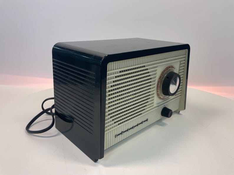 Gorgeous Contrast Color Unique Shape Vintage 1958 Cream B1X65U Philips ...