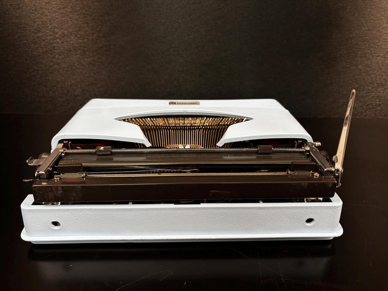 Vintage Underwood 20 Typewriter, QWERTY, Serviced and Cleaned ...