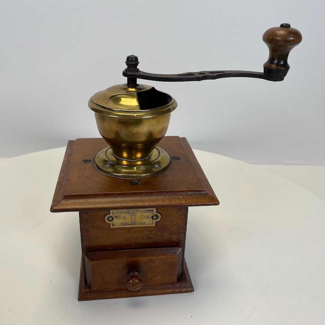 Wooden Vintage Manual Dutch Coffee Grinder, Gold Stained Detailing ...