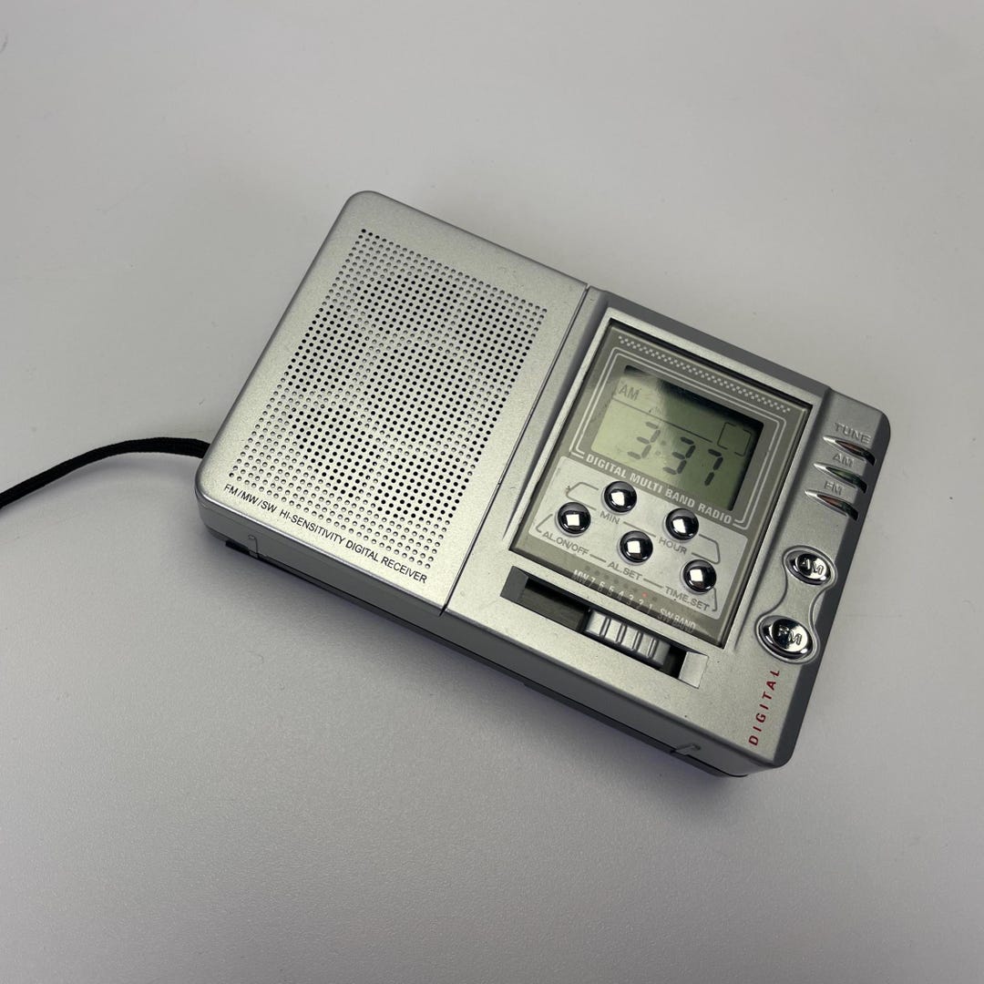 Vintage Digtal Multi Band Pocket Radio, Silver Small Portable Radio ...