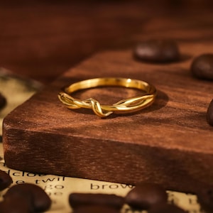 twisted trilogy ring