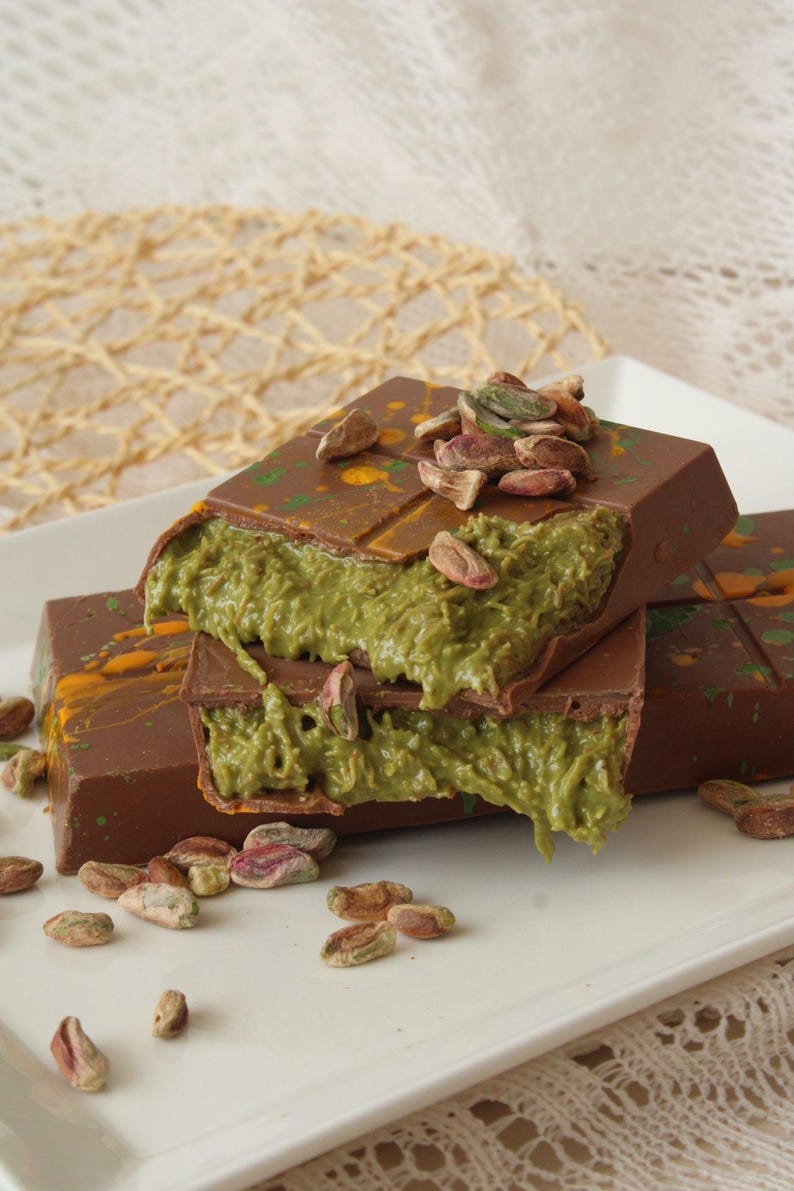 Dubai Chocolate, Dubai Chocolate Bar Pistachio Knafeh,viral Dubai Pistachio Chocolate Bar ...