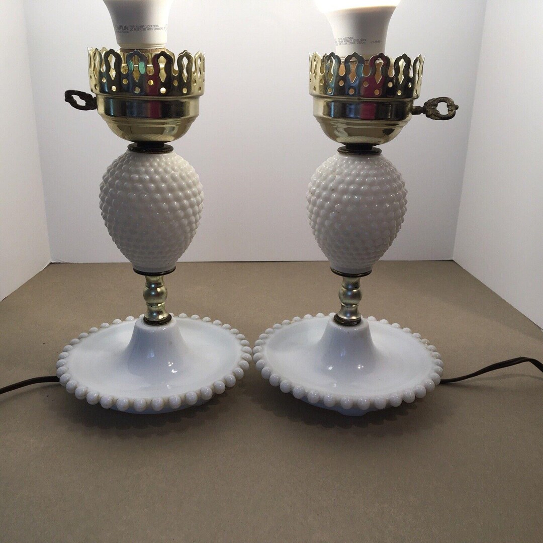Vintage Milk Glass Hop Nail Table Lamps Set of 2 Living Room No Shades ...