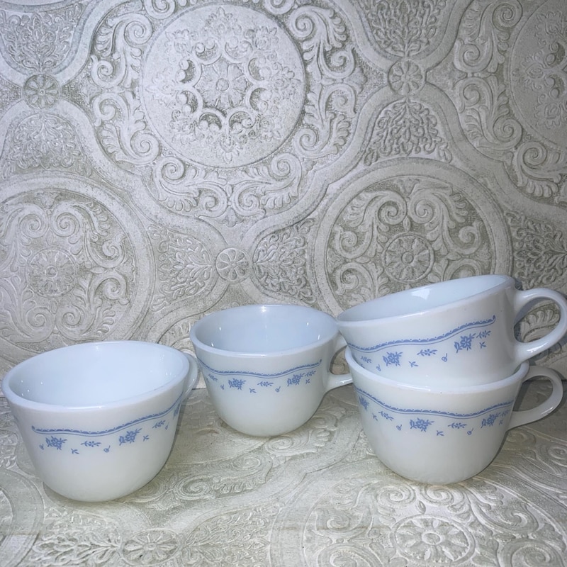Pyrex Corning Milk Glass - Etsy