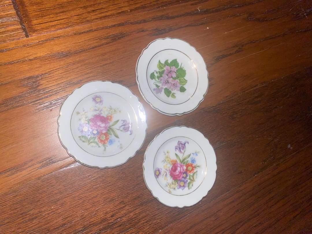 Tiny Vintage / Antique Butter Pats Plates Made in Japan Floral Pattern ...