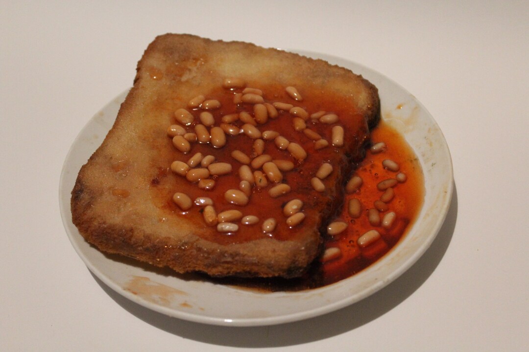 Fake Beans on Toast - Etsy