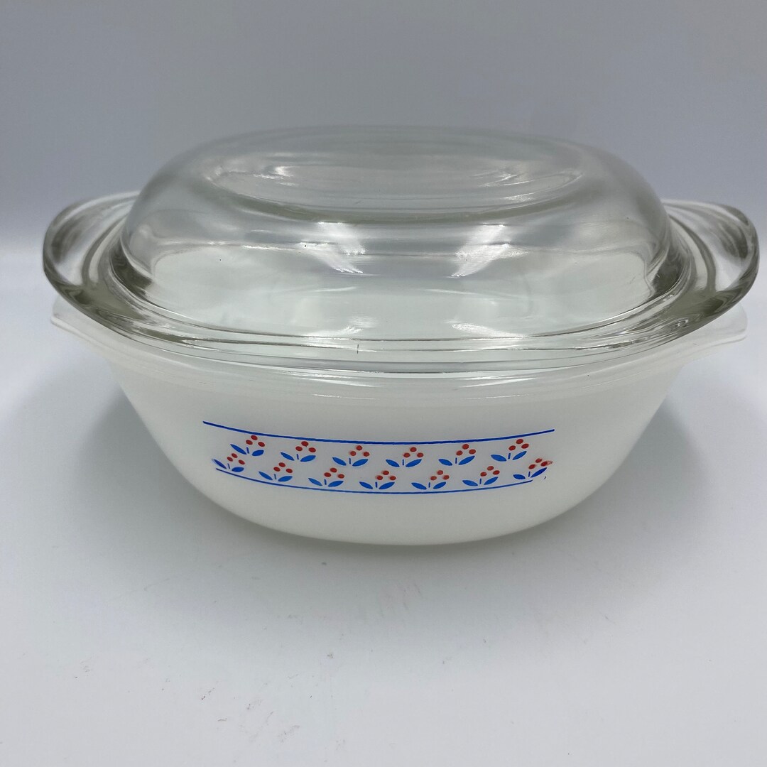 Retro Vintage 1950s Dynaware Milk Glass Casserole Dish Floral Pattern ...