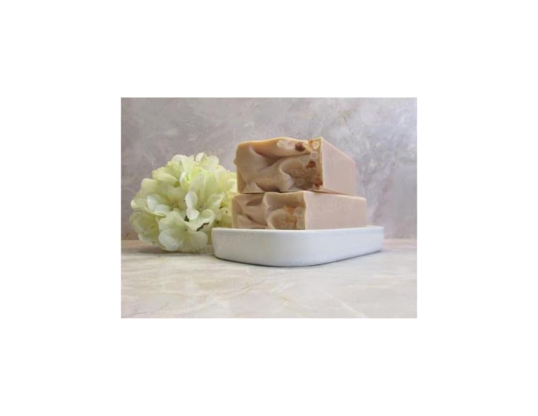 Calamine Clay Bar Soap, Handmade Soap, Gift for Women - Etsy