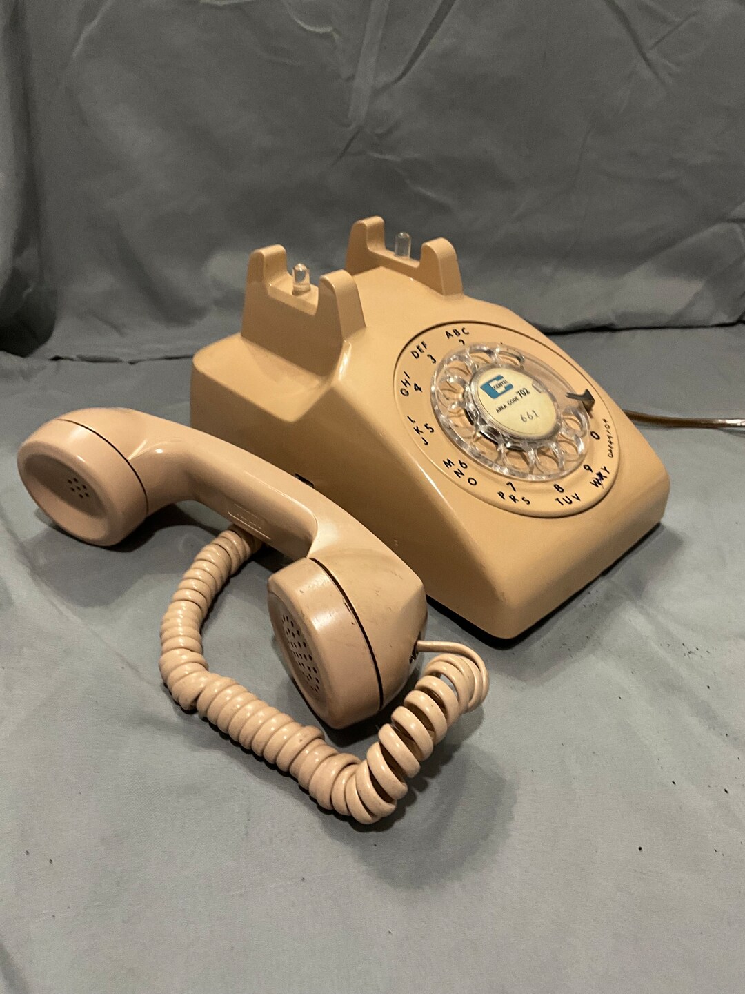 Vintage MCM Beige Rotary Desk Phone - Etsy