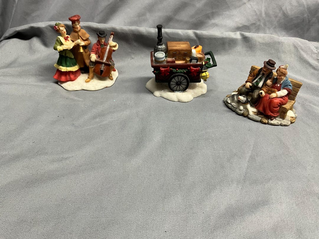 O’well Christmas Village Accessories. Trio Caroling and Playing ...