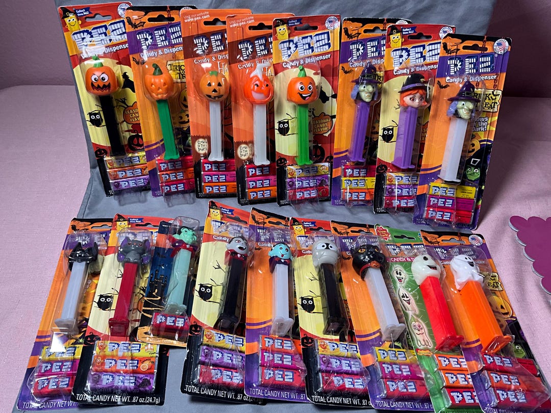 Set of 17 Halloween Pez. 5 Different Pumpkins, 3 Different Witches ...