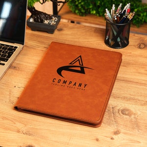 Personalized Leather Portfolio With Zipper, Refillable Portfolio ...