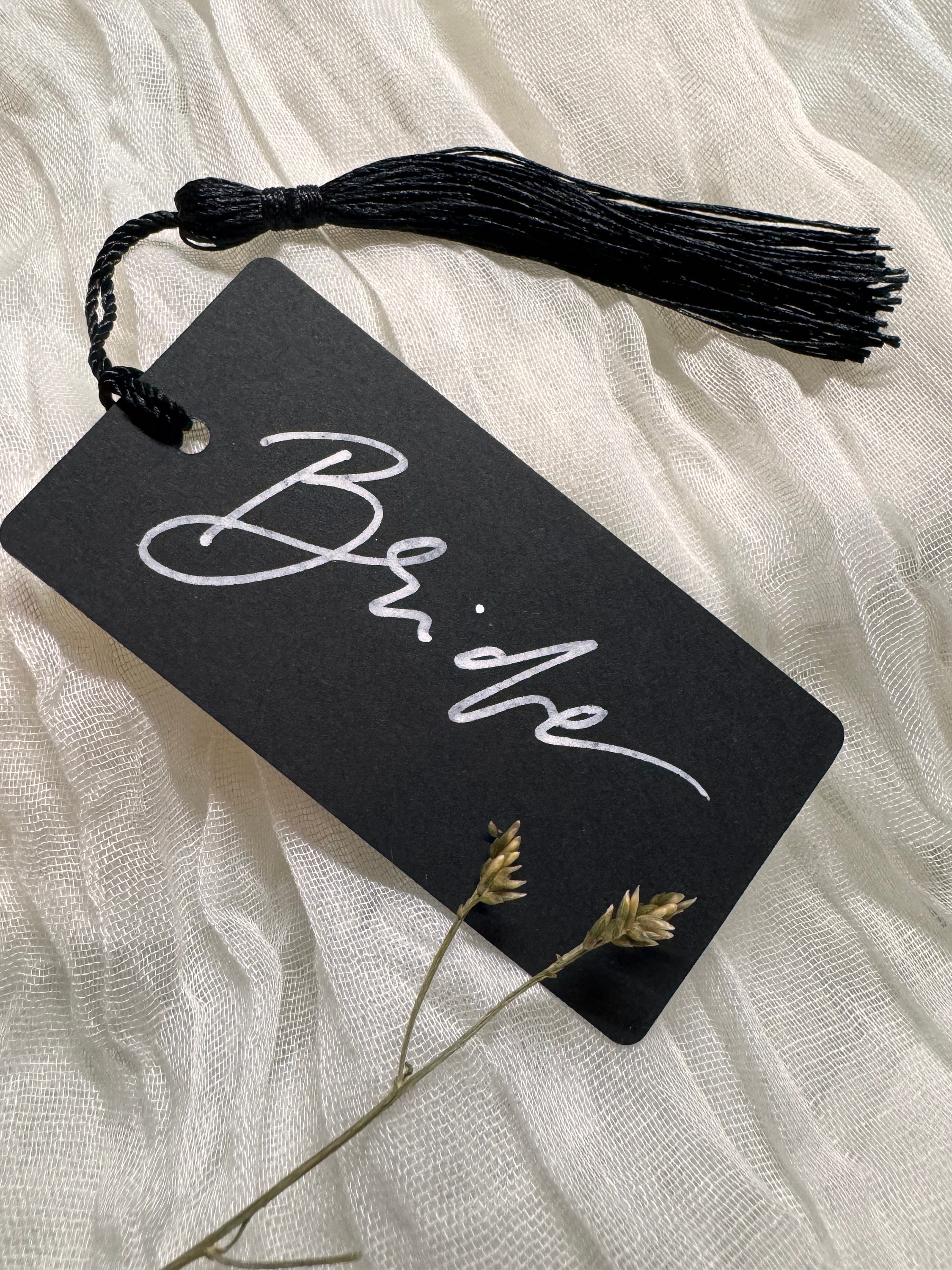 Handwritten Place Names / Name Tags for Weddings and Parties Minimalist ...