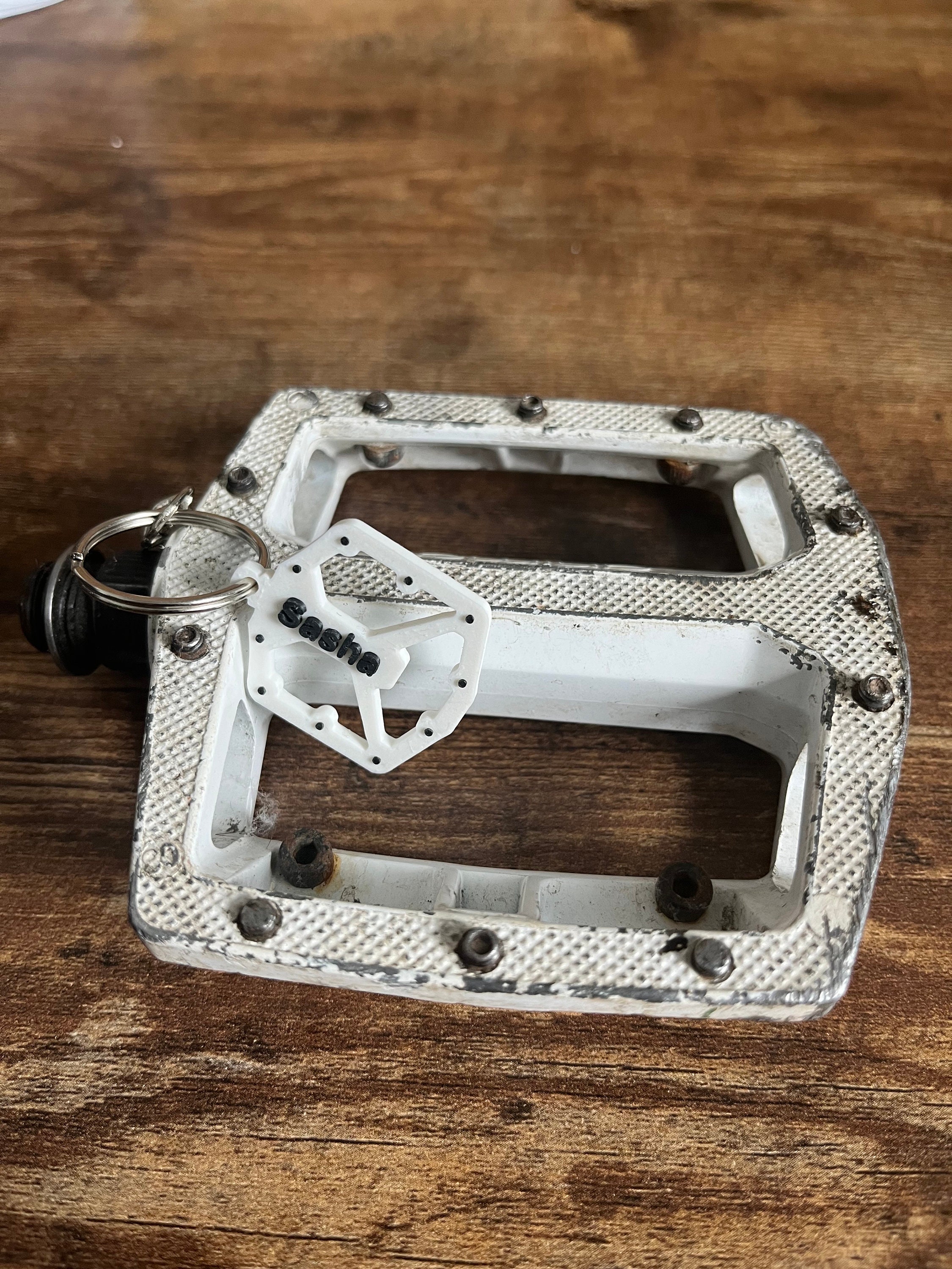 Personalized Mountain Bike Pedal Keychain | Backpack Tags, Sport ...