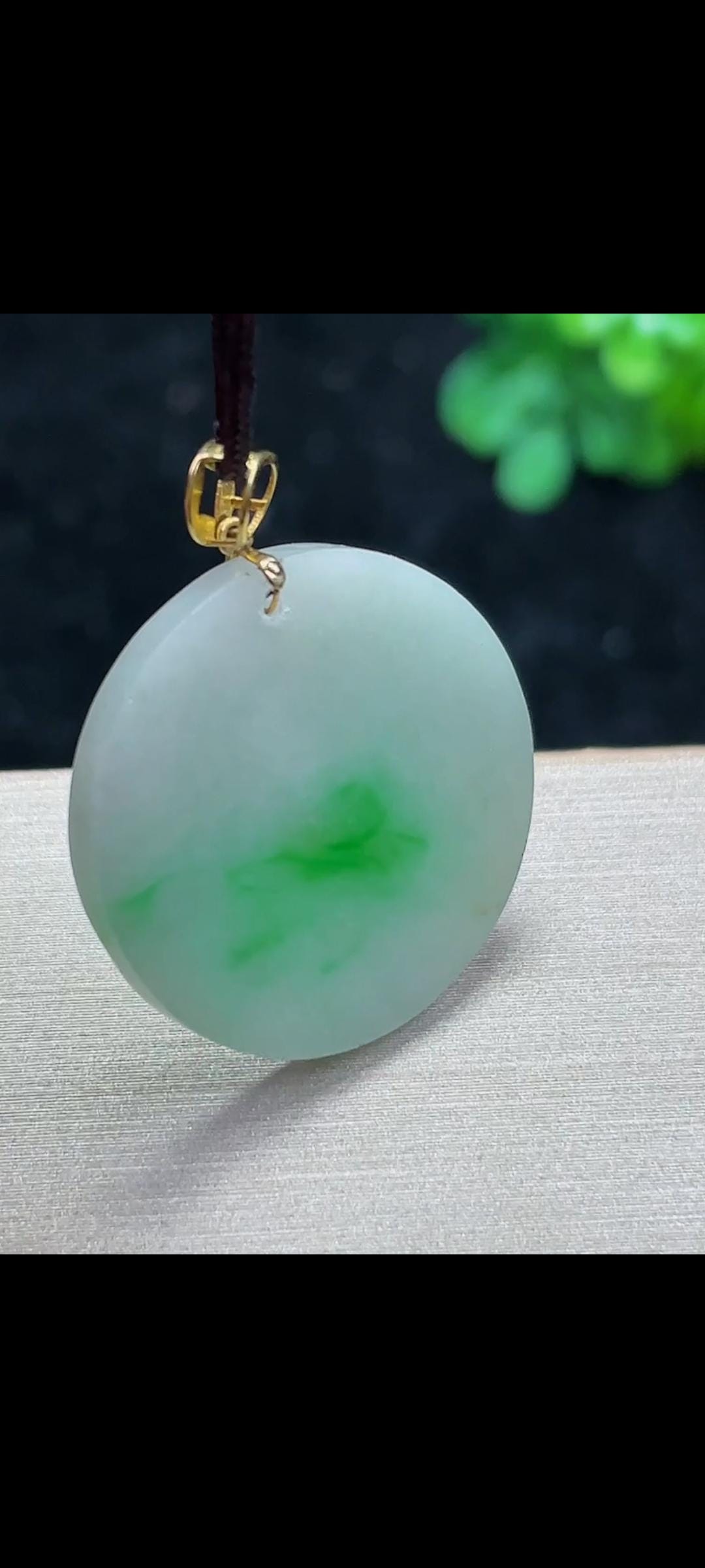 100% Myanmar Natural Jadeite Jade Perfect 18k Gold Inlaid Sun Green ...