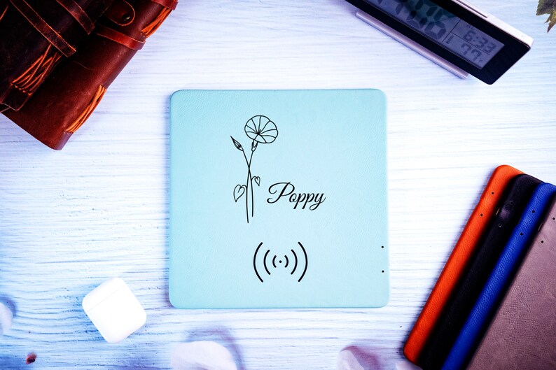 Custom Birth Flower Pad, Birth Flower Month, Flower Engraved Charging ...
